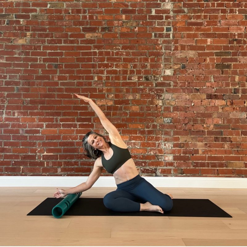 ViPR for teaching spinal shapes | FitPro Blog